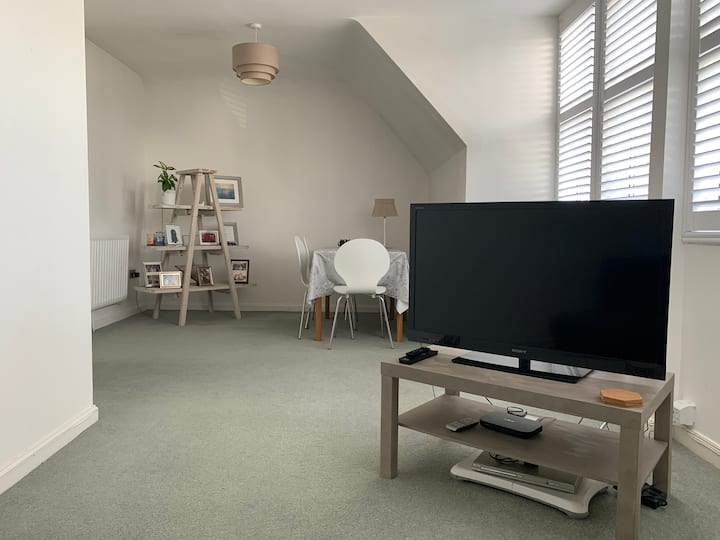 Double Room-perfect For Seaside Getaway!! - 伯恩茅斯