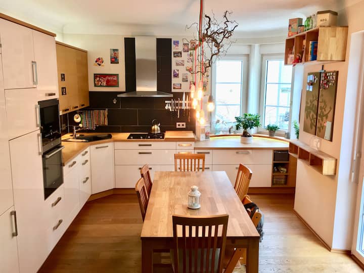 Top Wohnung In Stadtvilla Mit Terrasse Und Garten - Nuremberg