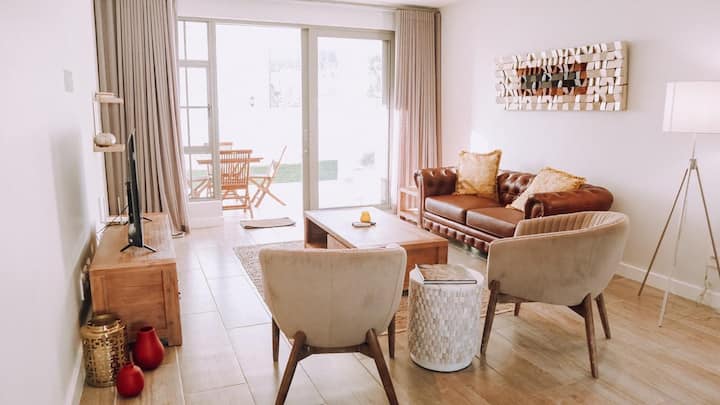 Entire Apartment @ Le Bourgette - Franschhoek