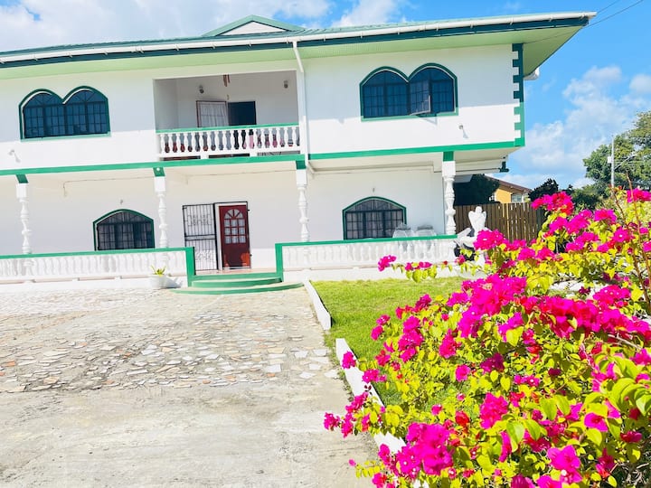 Modern 3 Double Bed Fully Furnished Apartment - Tobago