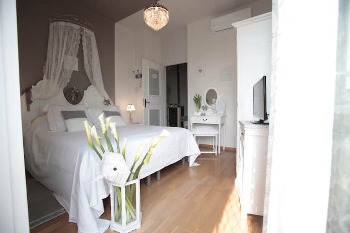 La Casa Di Pamela B&b - Camera Perla Bagno Priv. - - Varese