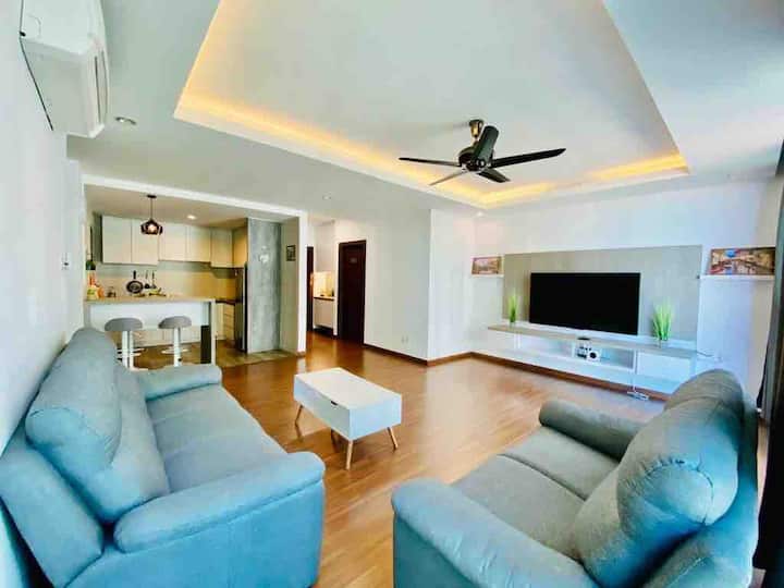 Jonathan's Suite At Vivacity Jazz Suite 4 - Kuching