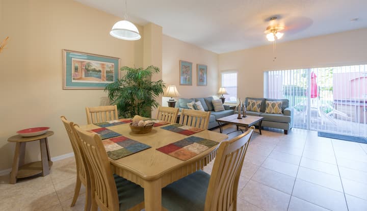 Peaceful & Clean Family Home Near Disney & Airport - Kissimmee