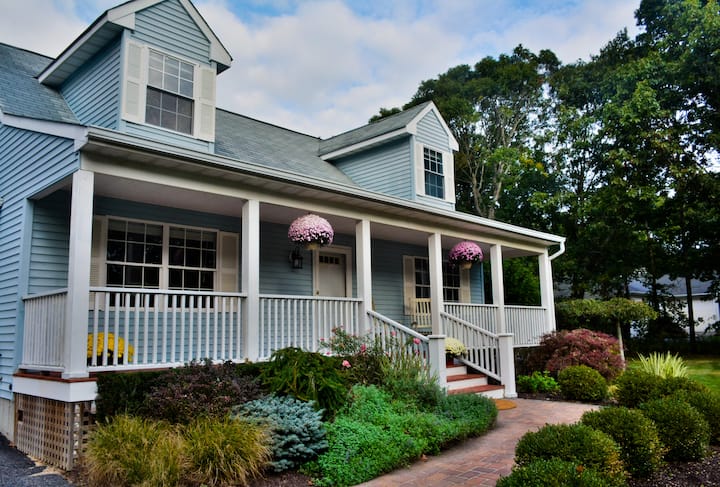 Westhampton Beach Town And Country - Westhampton, NY