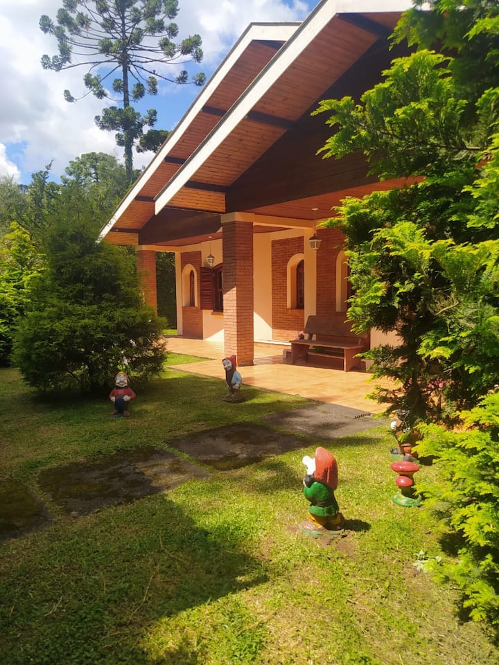 Casa Ebenezer - Campos do Jordão