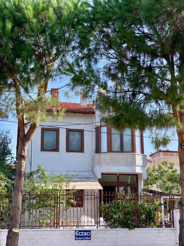 Turkinpapan Talo/ Granpa's House Close To The Sea - Burhaniye