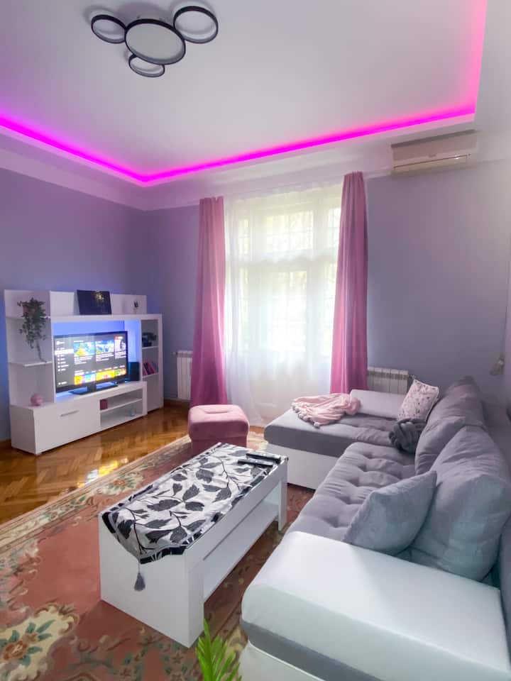 City Center | Bright, Stylish Apt 51m2 | 2bdrm - Belgrado