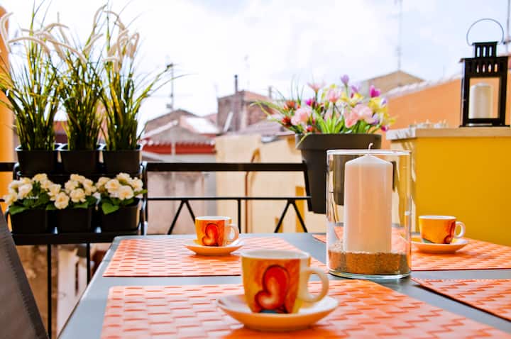Yellow House - Terrazzo + 5 Biciclette - Bosa