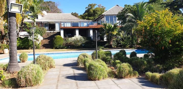Modern 5 Bedroomed Home With Breathtaking Views - Harare