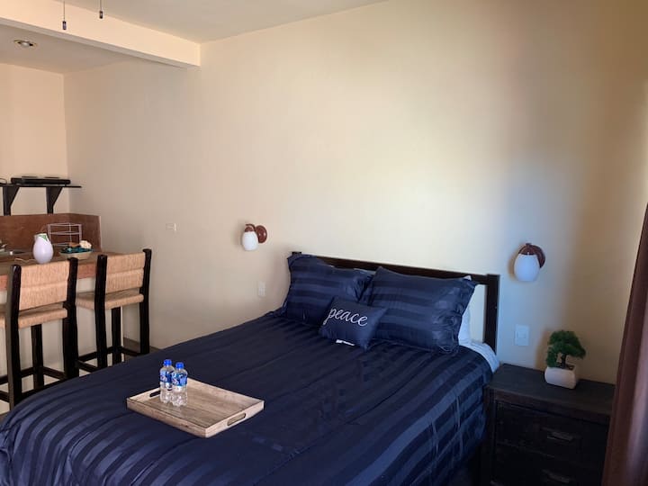 Heart Of Town|walk To The Marina & Beach|condo C - Cabo San Lucas