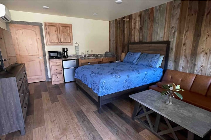 Yellowstone National Park Cabins | Cottage and Cabin Rentals | Airbnb