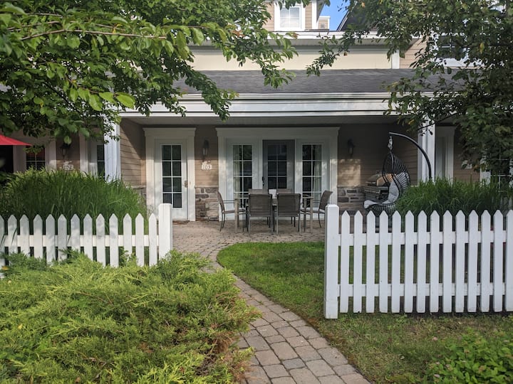 Condo Bromont, All Included, Pool,spa,gym And More - Granby