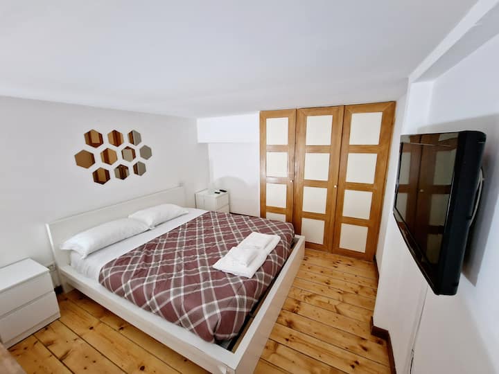 Orange Central Studio - Rome