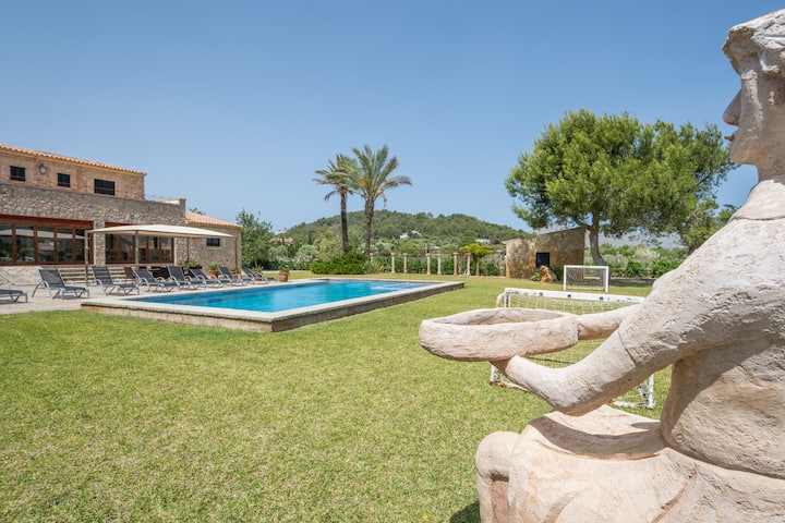 Tennis. Indoor Heated Pool, Sauna, Gym. Jacuzzi. - Port de Pollença