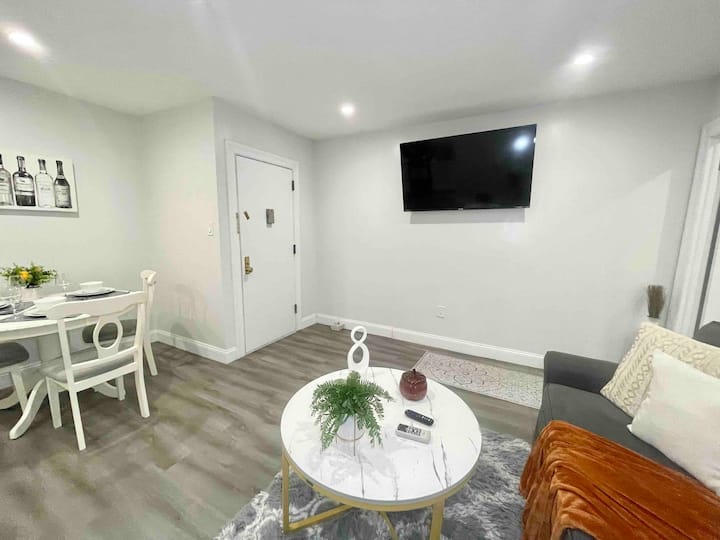 Cozy 1 Bdr Apt In Quiet/safe Area- No Cleaning Fee - Bronx