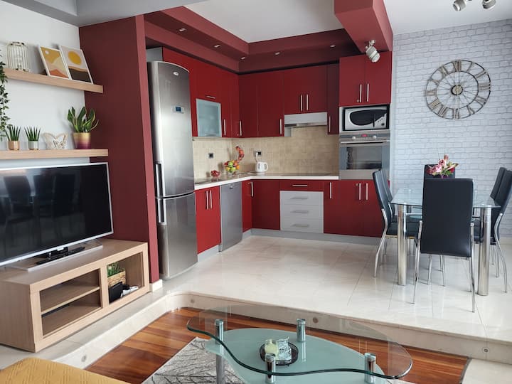 App 4+2 , 5 Min Walk To Beach, Free Parking - Omiš