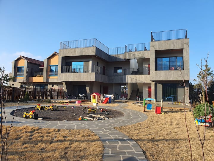 제주키즈민박 맘스테이 202호 - Jeju-si