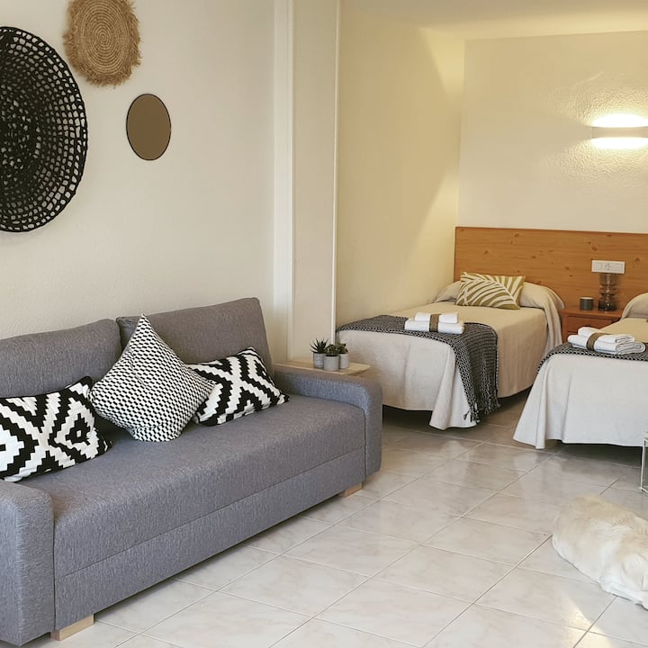 Karina5, Estudio! Wifi, A/a Piscina Parking - Benidorm