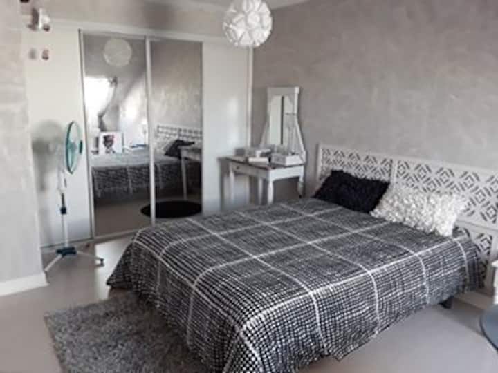 1 Chambre Privée Dans Maison Chez L'habitant - Paray-le-Monial