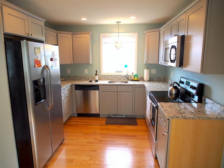Two-bedroom Condo On The Wells/ogunquit Town-line - Crescent Beach, Wells