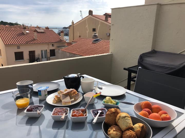 Il Y A Le Ciel, Le Soleil Et La Mer - Port-Vendres