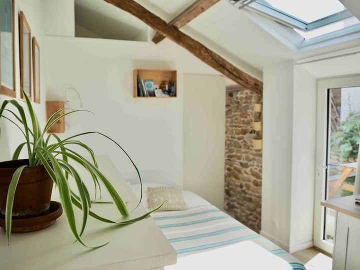 Petit Studio De Charme Au Coeur Des Marais Salants - Batz-sur-Mer