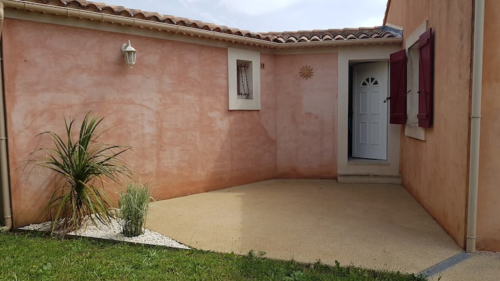 Dépendance Mazan - Cuisine, Piscine, Salle De Bain - Mazan