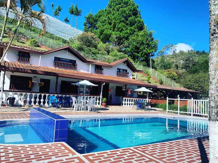 Finca Totalmente Privada - Guatapé