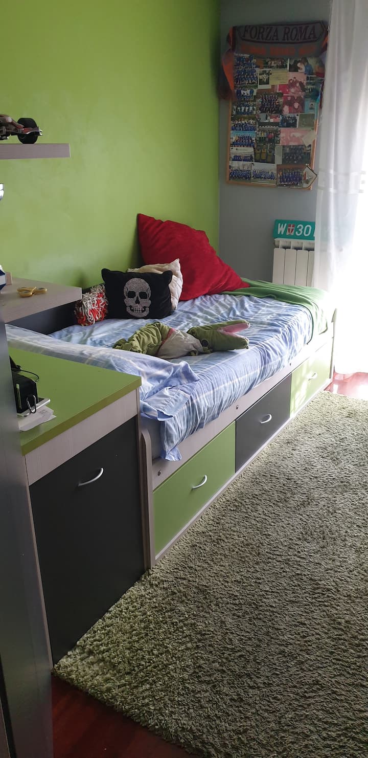 Se Busca Persona Para Un Dormitorio - Tolosa