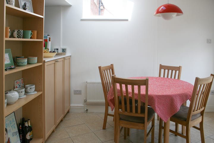 Lovely House Near Cambridge, King Size Bed Room - Cambrige (UK)