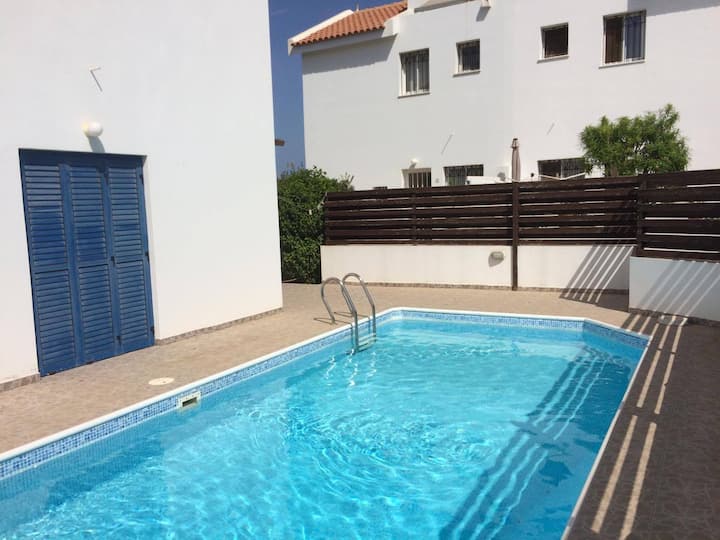 Protaras Villa With Private Swimming Pool - Famagusta