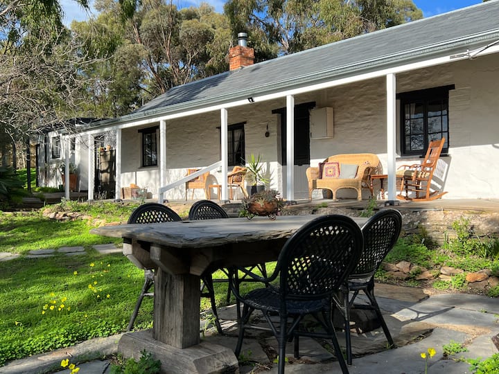 St Mary's Cottage - Willunga