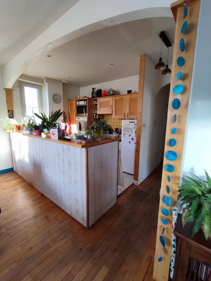 Agréable Chambre D'hôtes Avec Vue Sur Le Jardin - Brive-la-Gaillarde