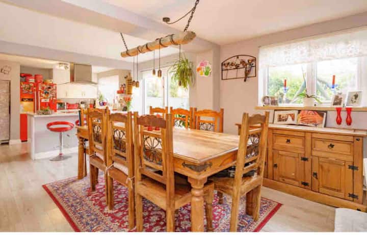 Single Room In Family Home. - Wallingford