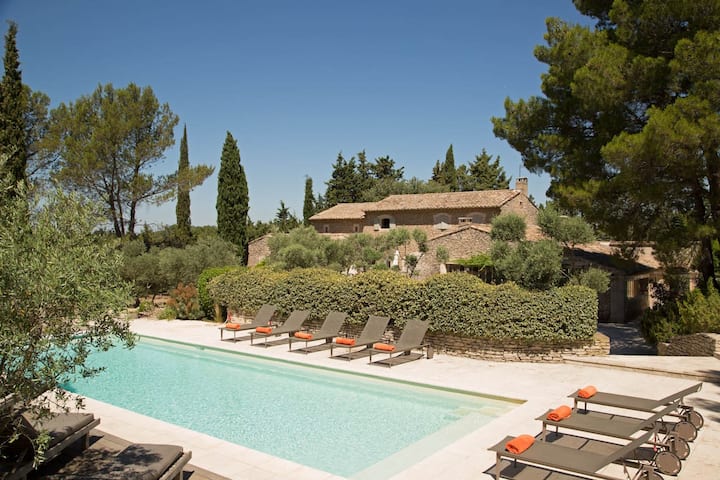 Fantastic Holiday Getaway, 14 Guests, All Mod Cons - Eygalières