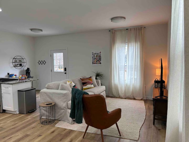 Updated Gem In Germantown Center! - Louisville, KY