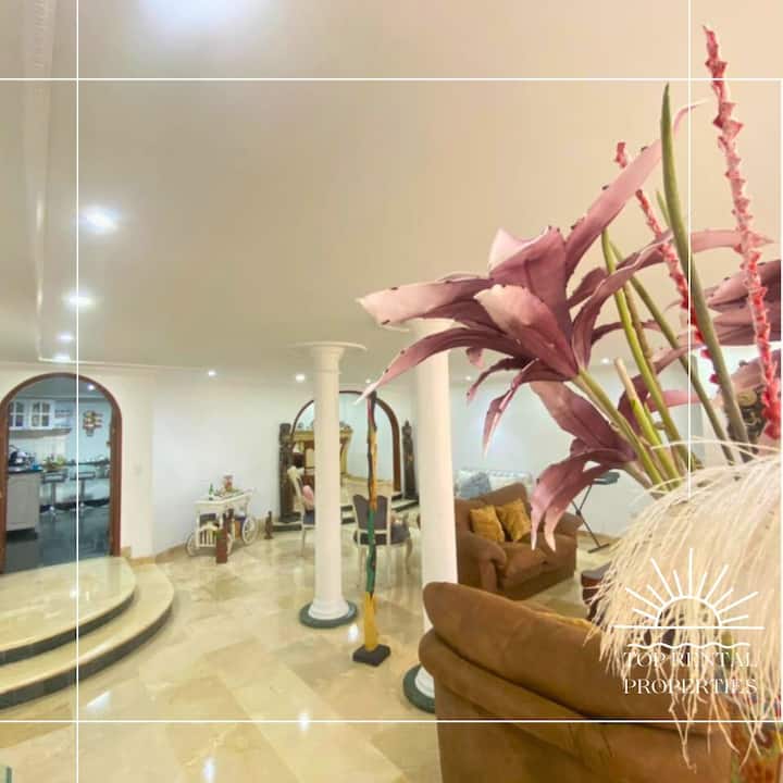 Santa Bárbara Boutique - La Calera, Colombia