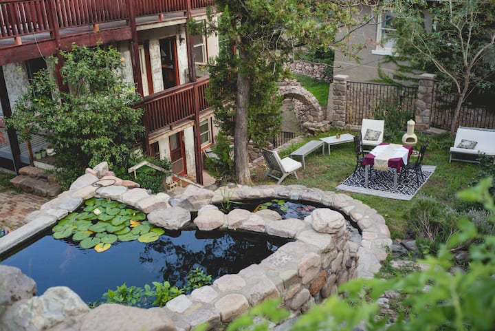 4 Br In Old Bisbee With Giant Koi Ponds And Garden - Bisbee, AZ