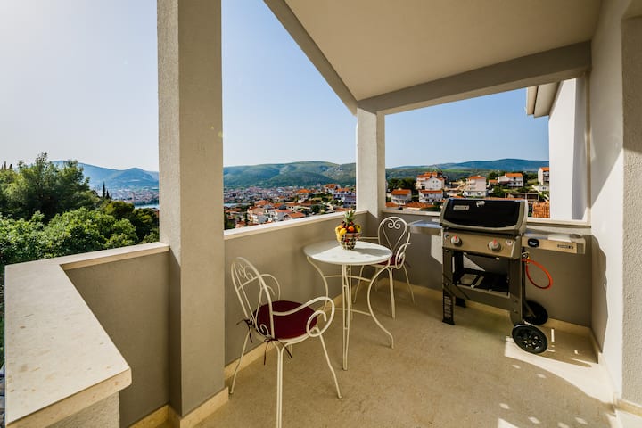 Villa Milena With Sea View - Trogir