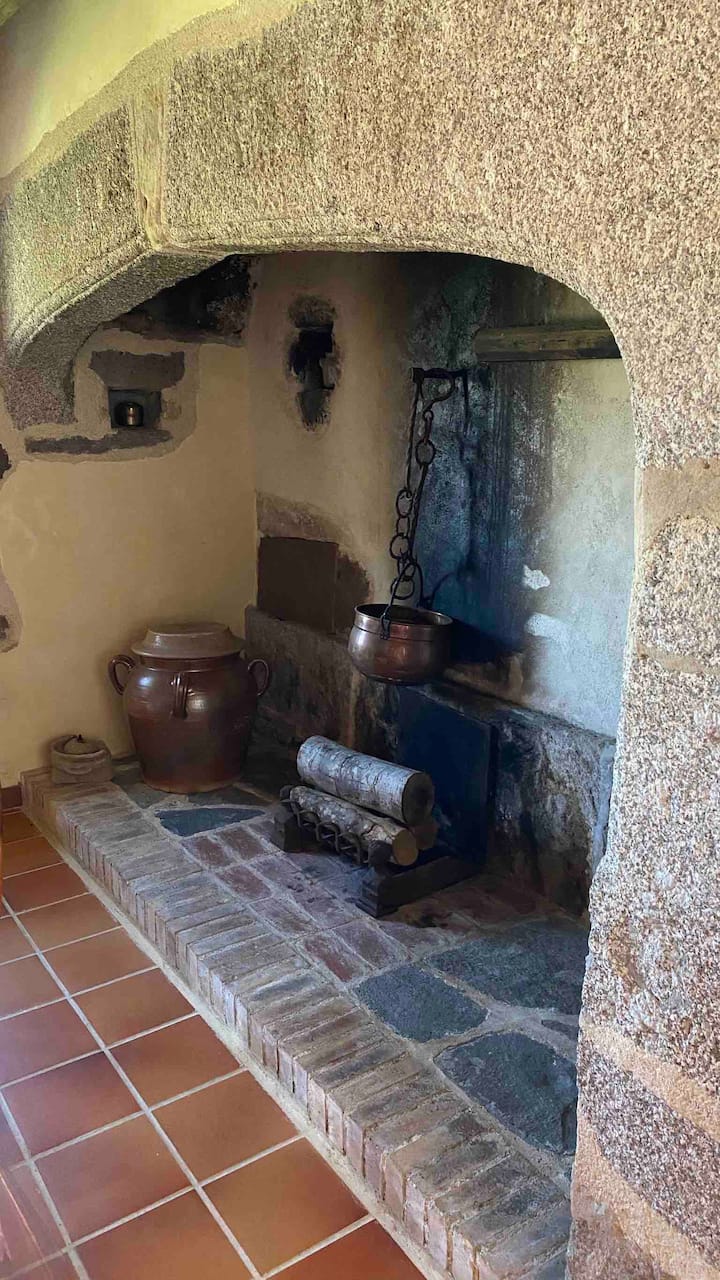 Maison De Campagne Typique - Haute-Loire