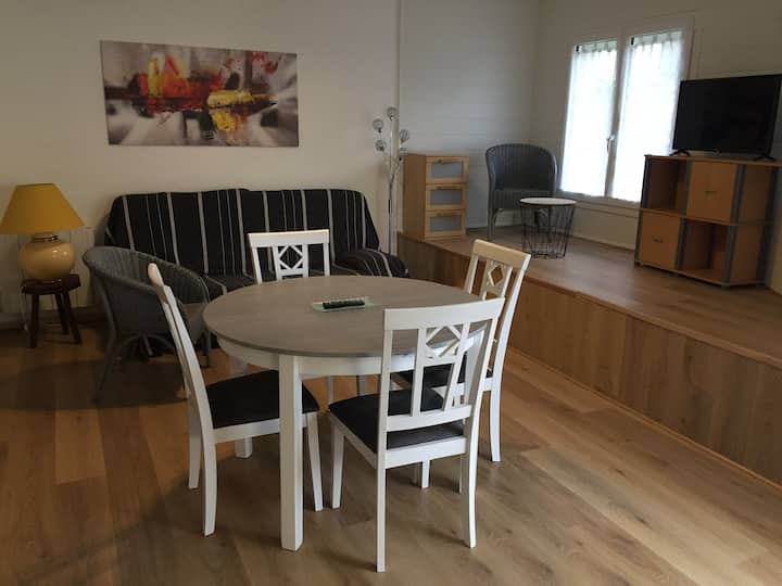 F2 De Vacances Au Bord De Mer - Le Pouliguen