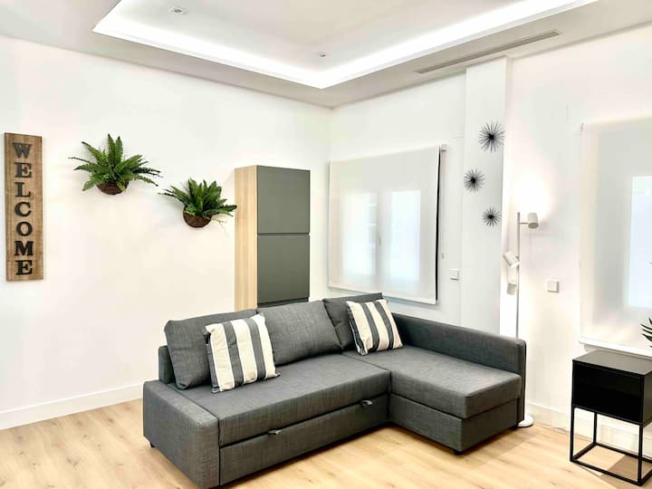 Magnífico Apartamento A Estrenar - Apto. X - Madrid