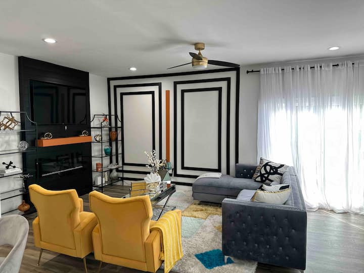 Happy, Luxury And Fun Space. Mins To Nrg, Medcntr - Houston, TX
