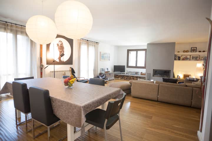 Apartamento "Gaviota" Familiar Lujo Céntrico 9 Pax - Benasque