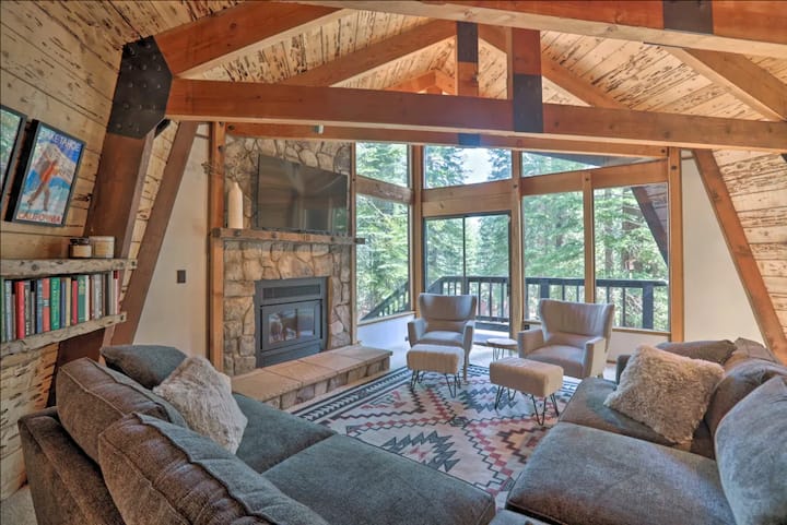 Chic Alpine Cabin - Outdoor And Indoor Oasis! - Truckee, CA