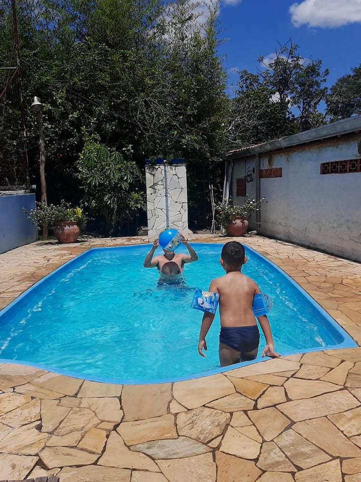 Chácara /Piscina/futebol E Churrasco/wi-fi/ Sjc-sp - São José dos Campos