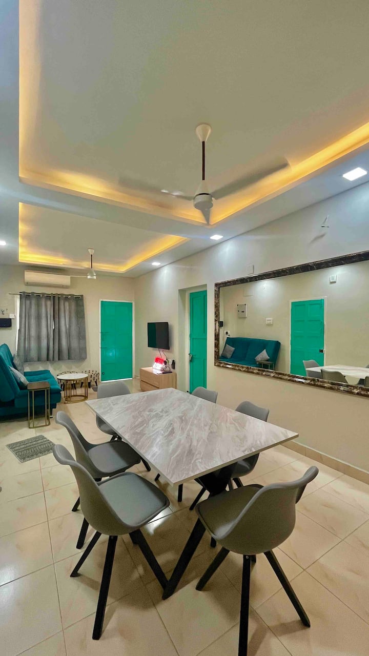 Teal Doors - 2 Bhk Superbly Furnished - Chennai