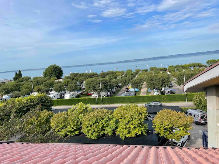 Wohnung Am Gardasee Mit Seeblick (Ohne Aufzug) - Bardolino
