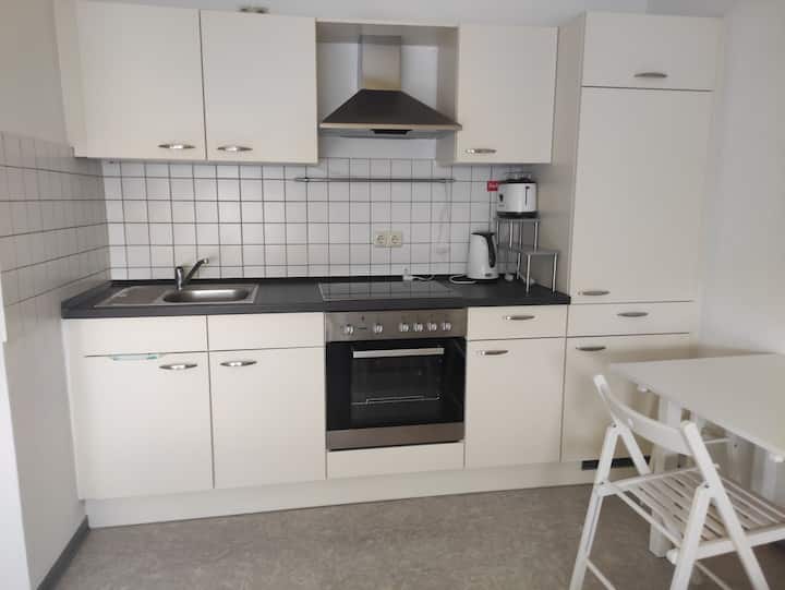 Lovely Cozy Flat With Nice Kitchen And Bath Tub - Mainz