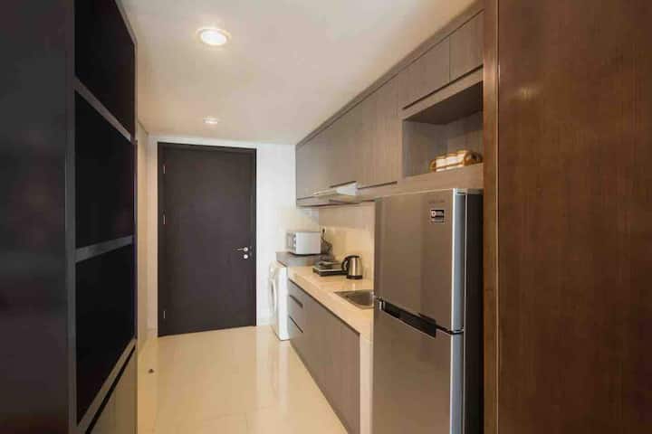 Lovely & Luxury Living Studio Dt Kemang Village - Jakarta
